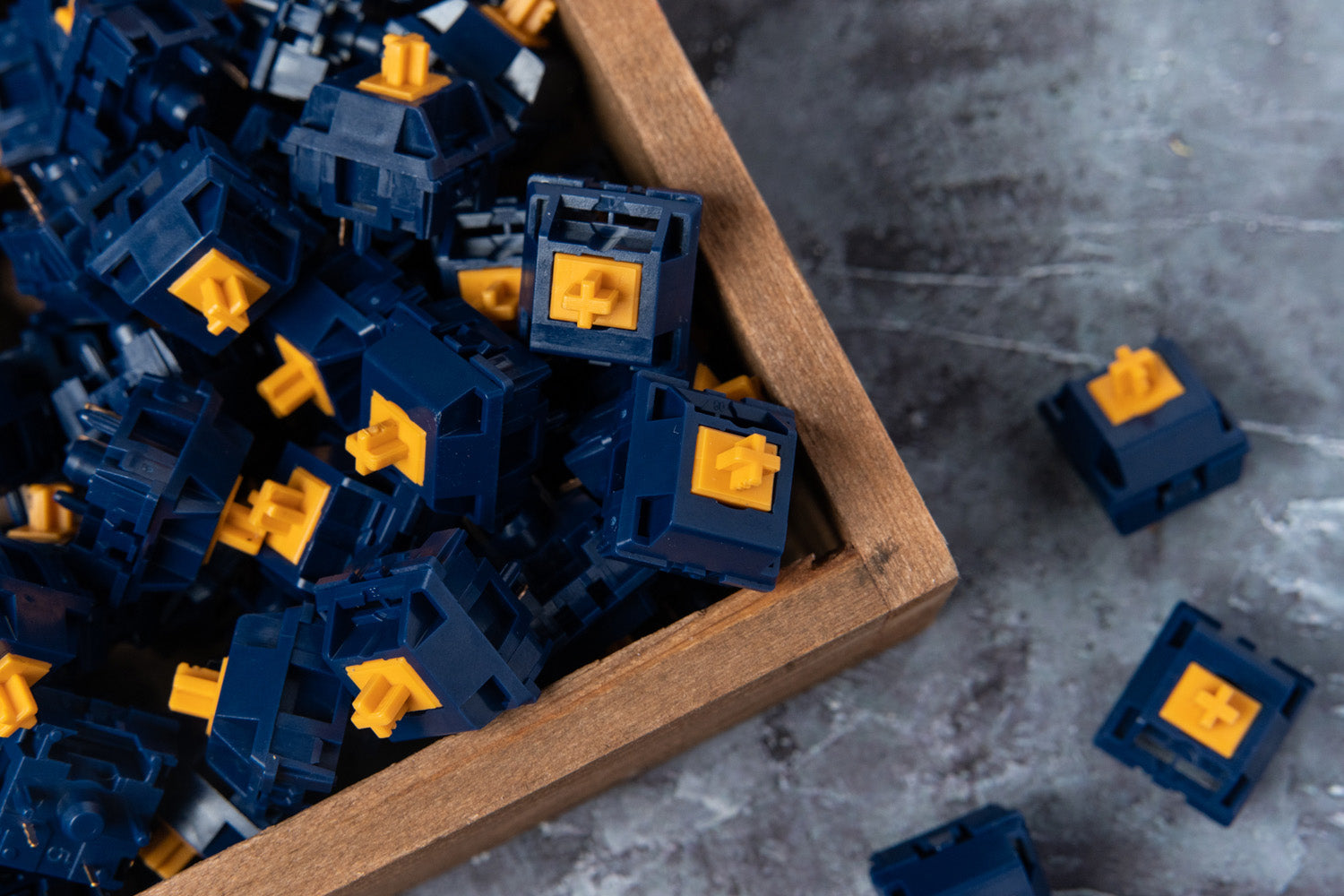 Carpinteria Switches - Vala Supply