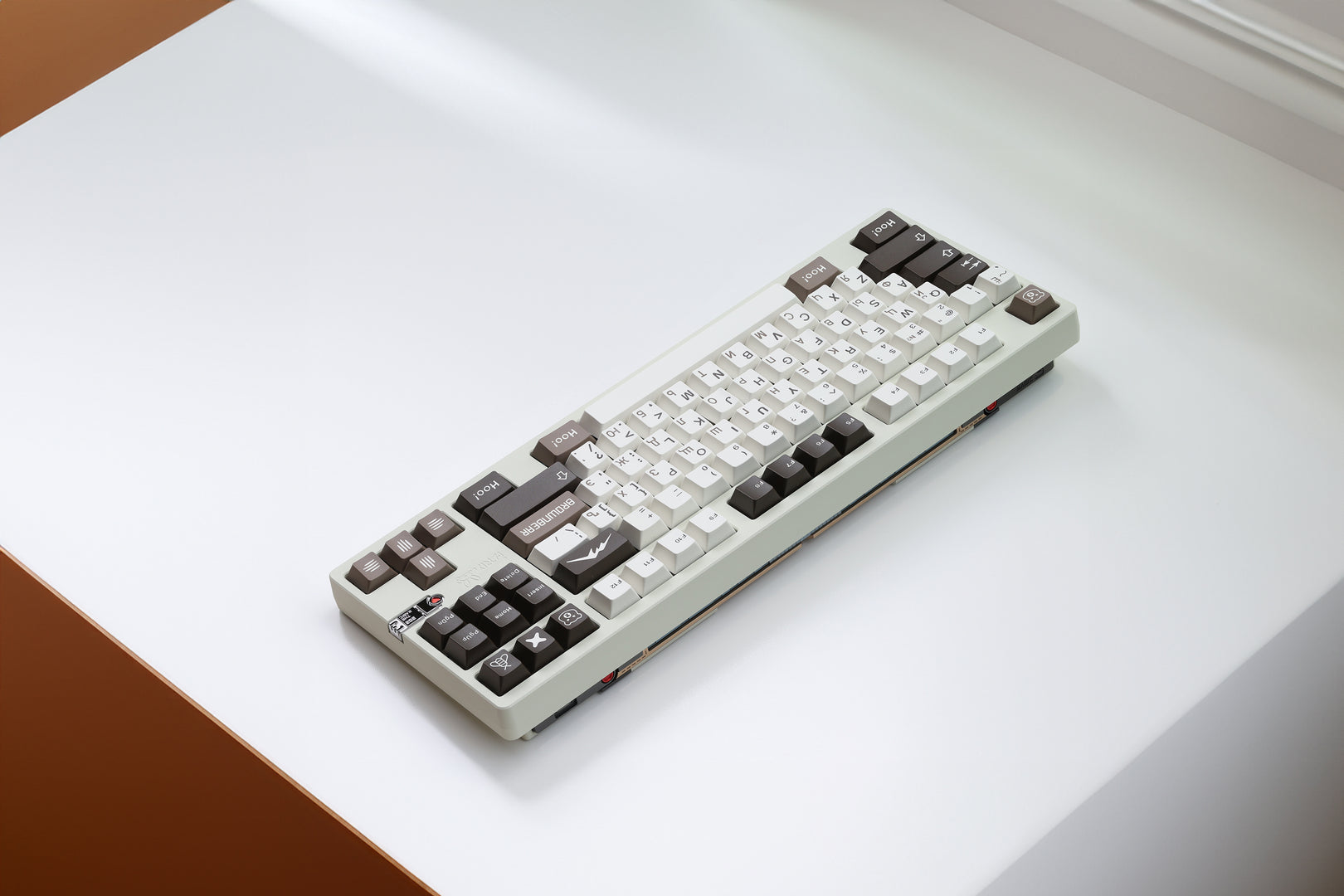 JTK Brown Bear Keycaps - Vala Supply