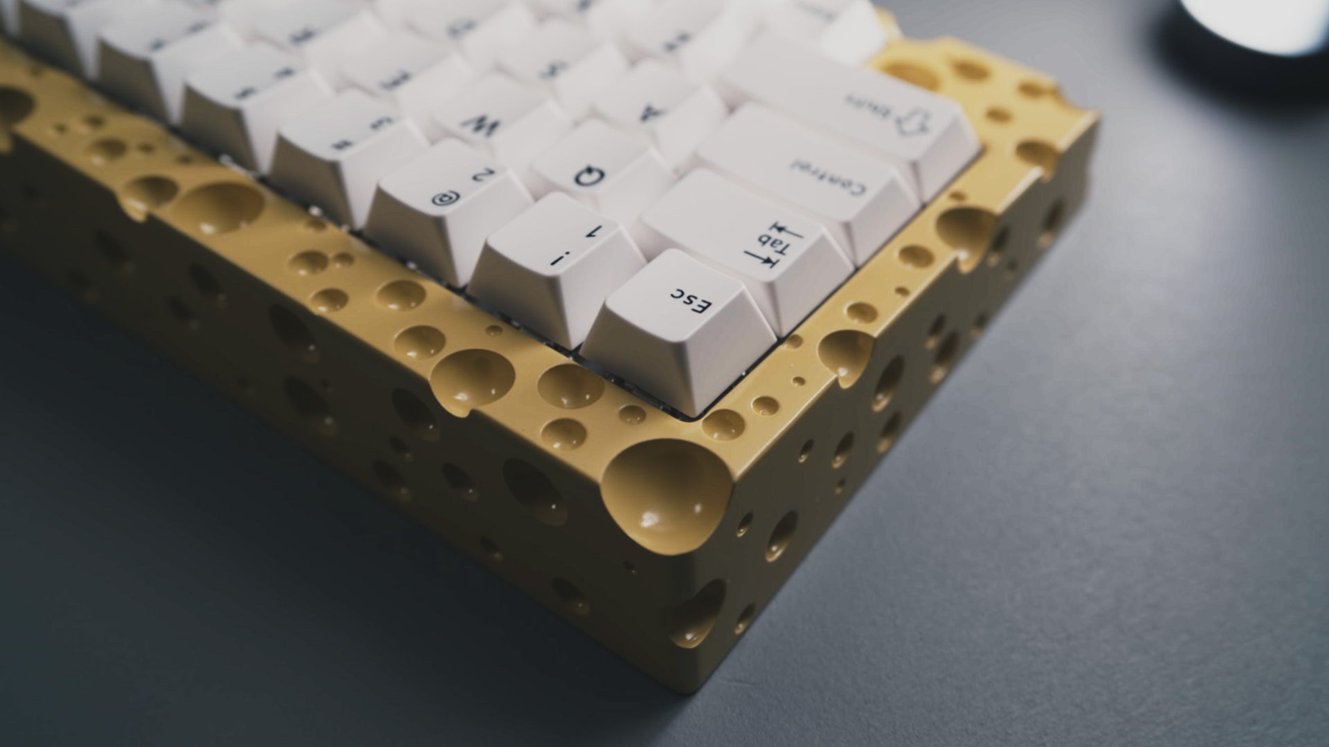 🧀 Swiss - A Cheese Mechanical Keyboard - Vala Supply